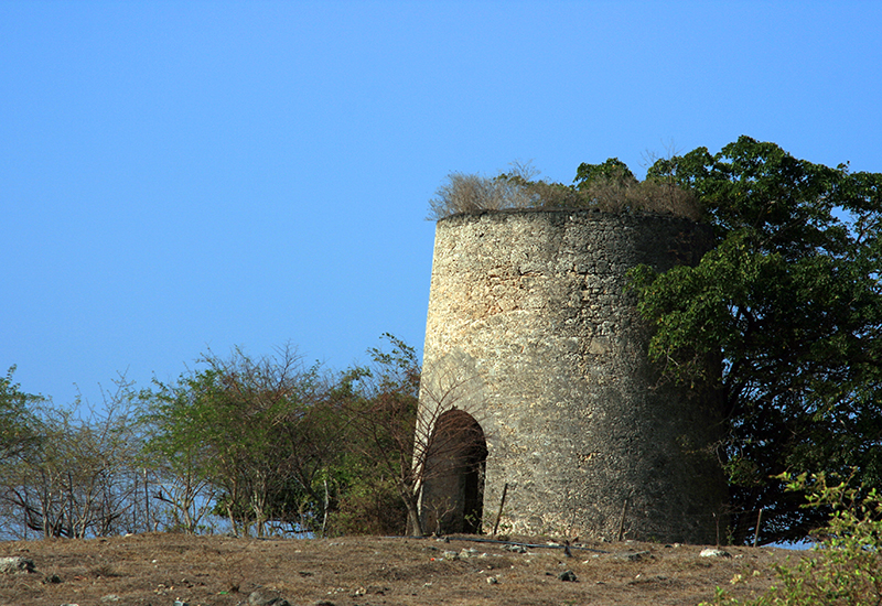 Beauplaisir Windmill - Port-Louis - Guadeloupe Tourism